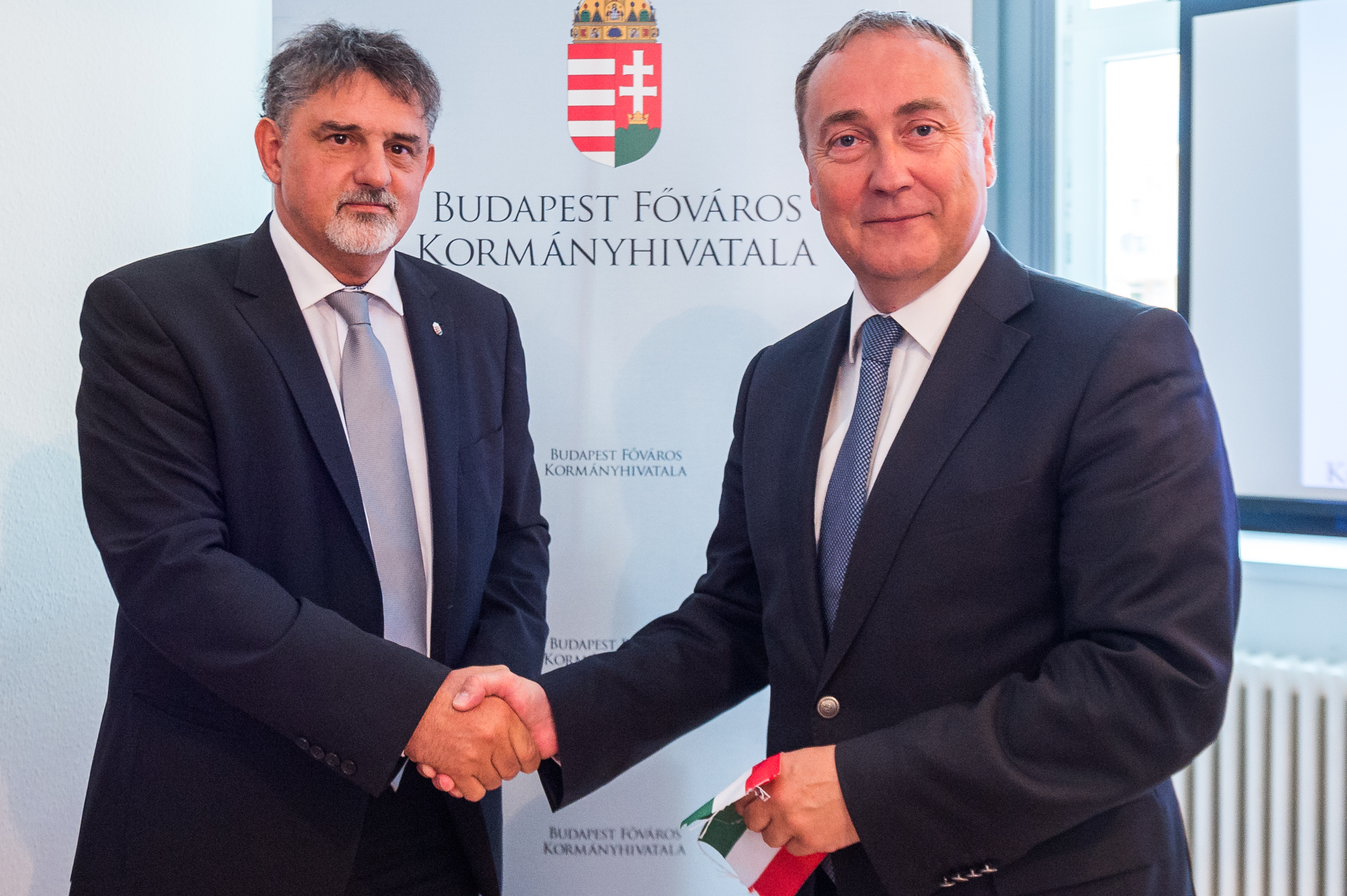 Felújított kormányhivatalt adtak át a Prielle Kornélia utcában | Újbuda